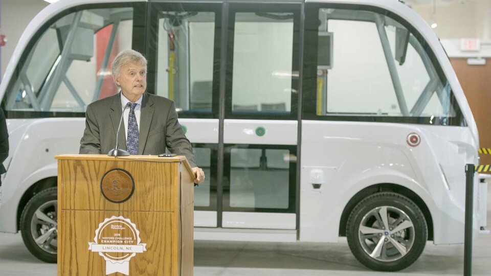 Driverless shuttle arrives in Lincoln, will be tested this summer ...